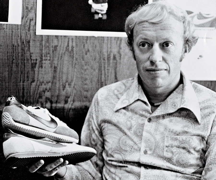 Biografi Phil Knight Pendiri Nike Inc. | Behind the Brand